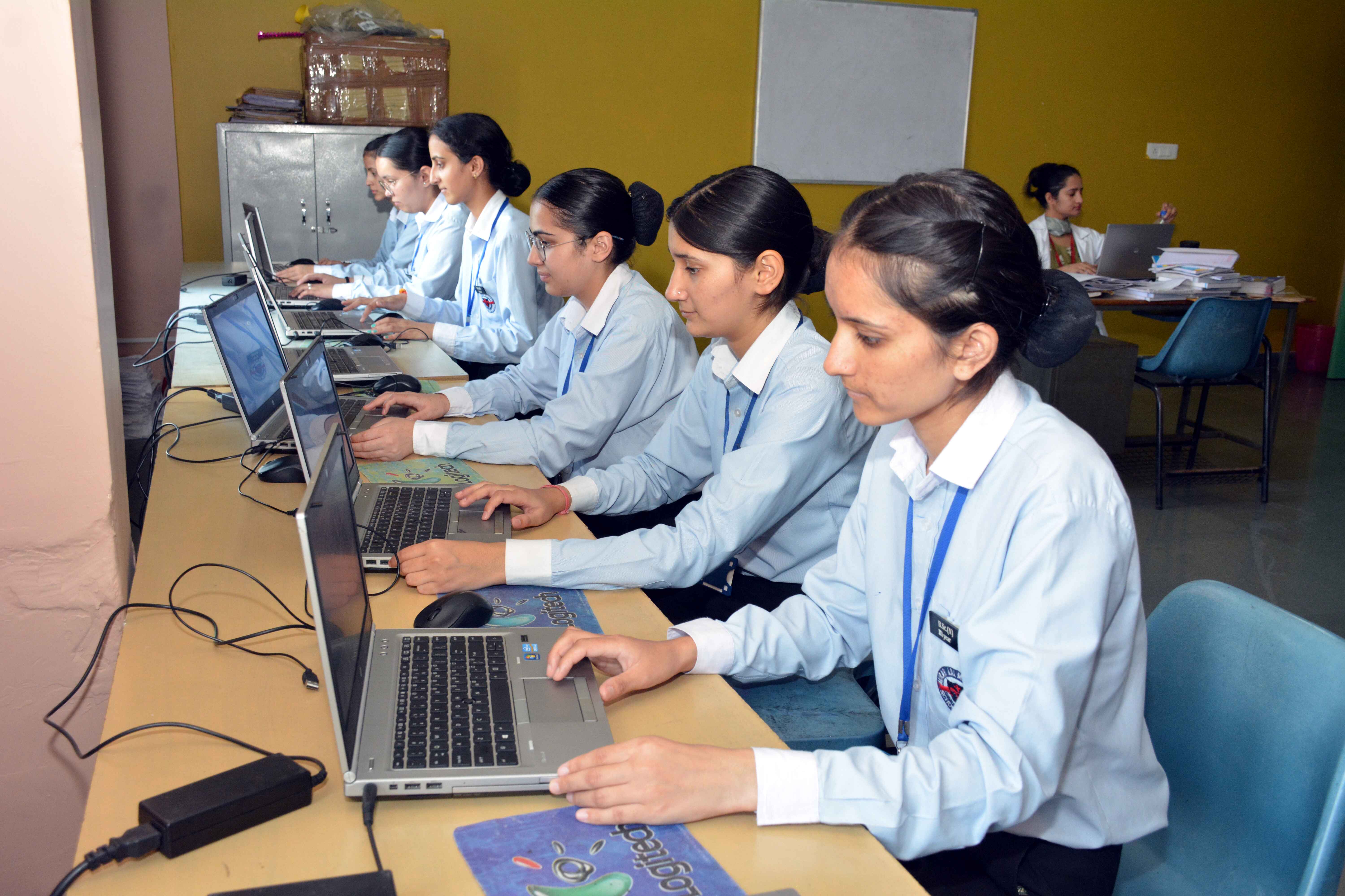 MURARI LAL MEMORIAL SCHOOL AND COLLEGE OF NURSING - Home